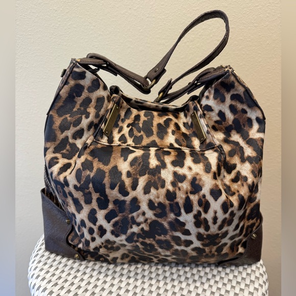 Jessica Simpson | Bags | Jessica Simpson Leopard Print Shoulder Bag 3 ...